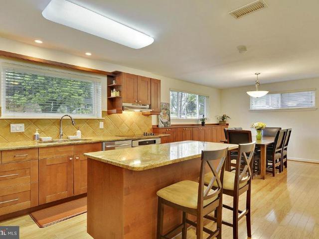 717 Hillsboro Drive