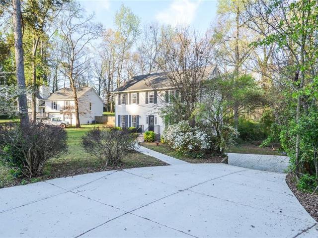 717 Hunt Station Drive