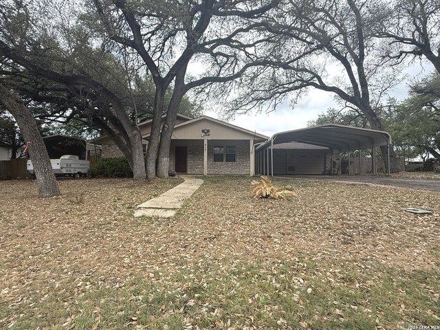 717 Lookout Dr, Canyon Lake, TX 78133