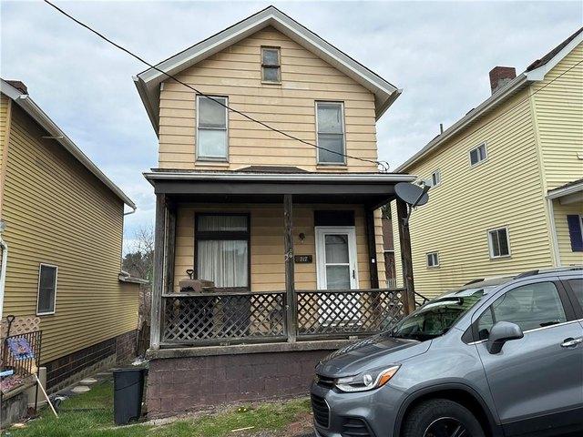 717 Ludwick St, Greensburg, PA 15601