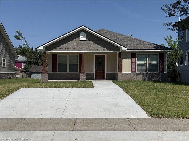 717 N 13th St, Fort Smith, AR 72901
