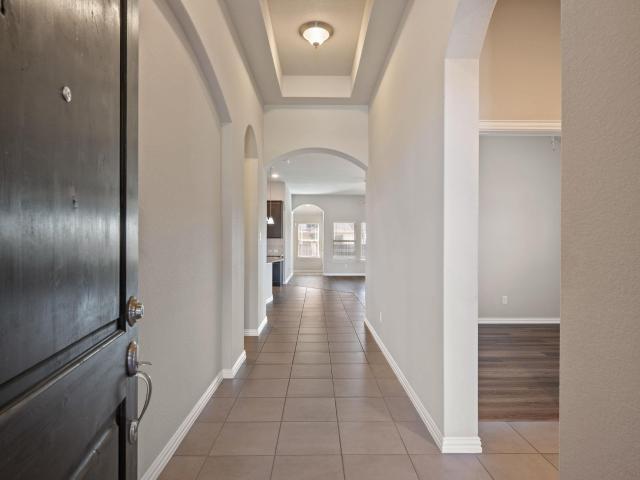 717 N Emory Cv