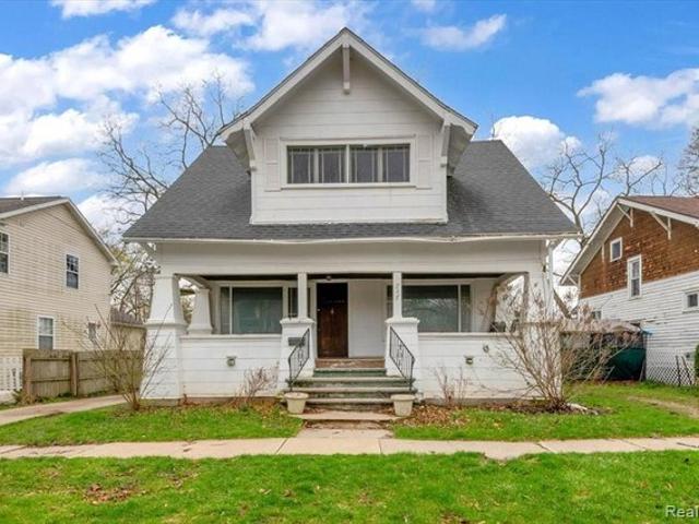 717 N Madison St, Lapeer, MI 48446