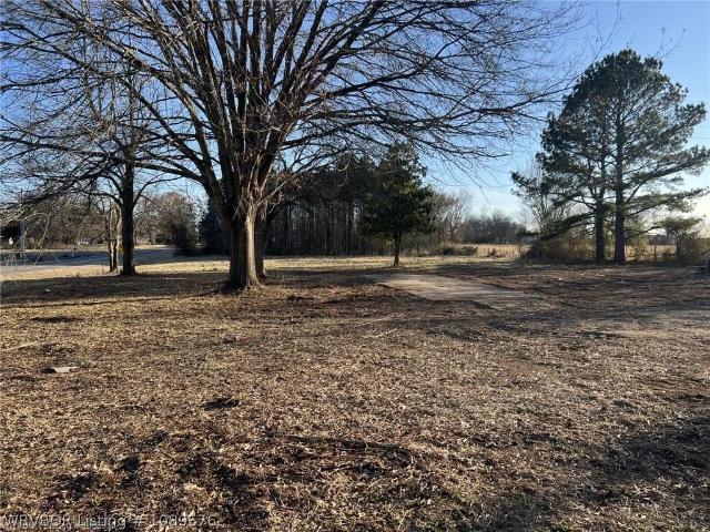 717 N State Highway 109
