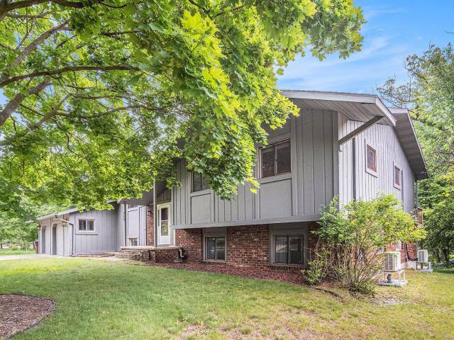 717 Novak Lane, Big Rapids, USA, MI