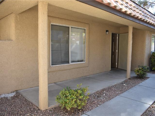 717 Nectarine Court 0