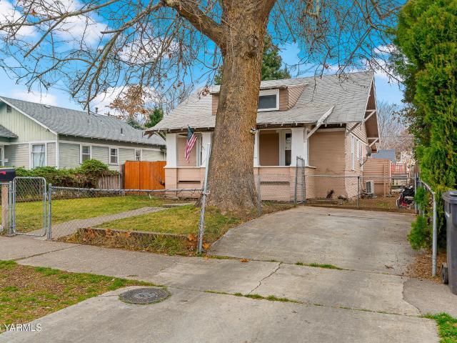 717 S 8th Ave, Yakima, WA 98902 | MLS #26 176