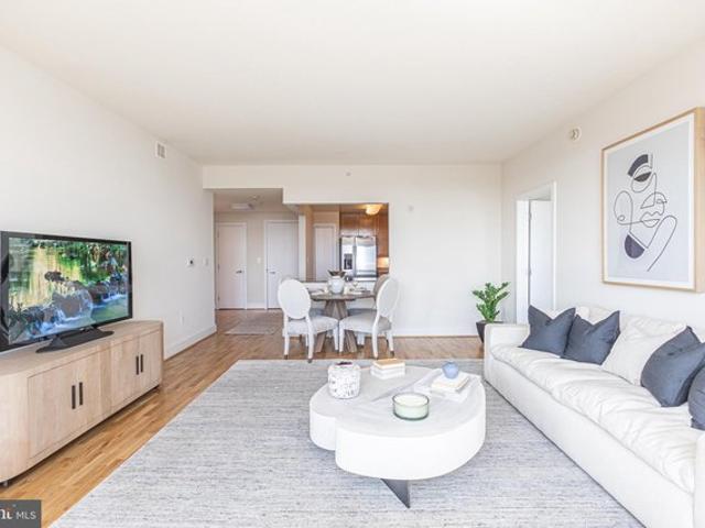 717 S Chris Columbus Blvd Unit 811, Philadelphia, PA 19147
