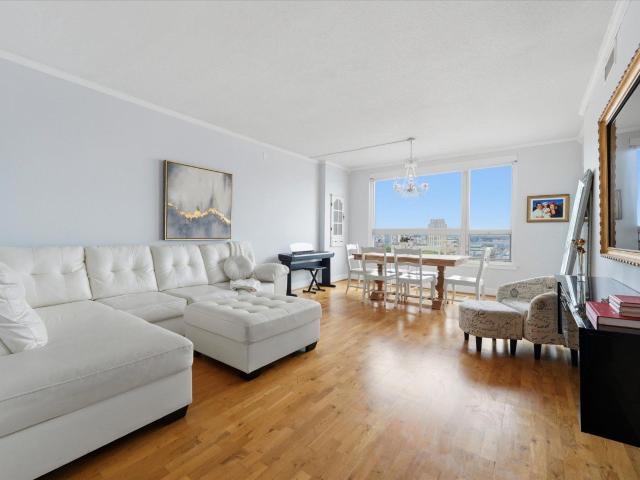 717 S Christopher Columbus Boulevard # 1405