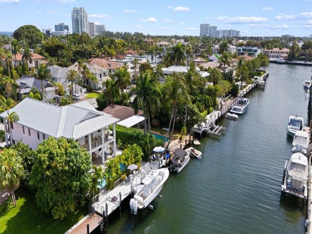 717 Solar Isle Dr, Fort Lauderdale, FL