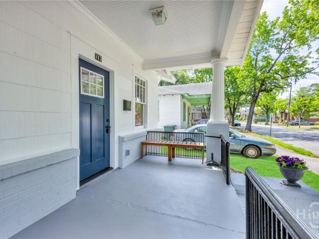 717 Seiler Avenue