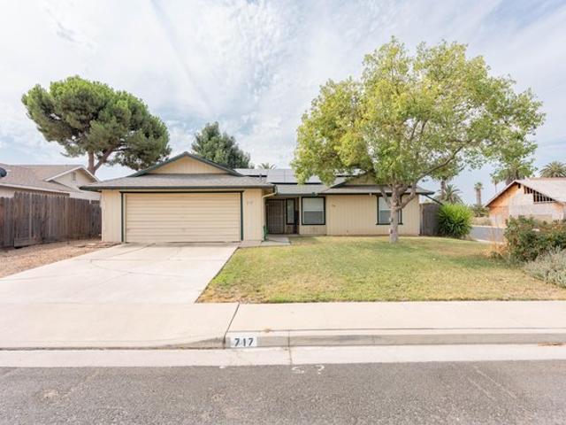 717 Sutter Ave, Porterville, CA 93257