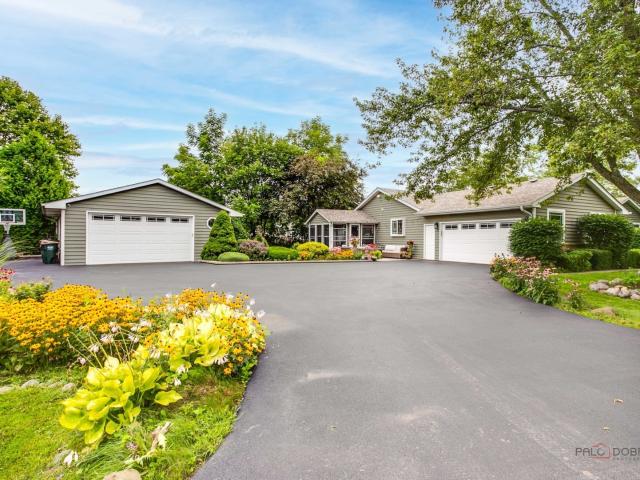 717 Roberts Road