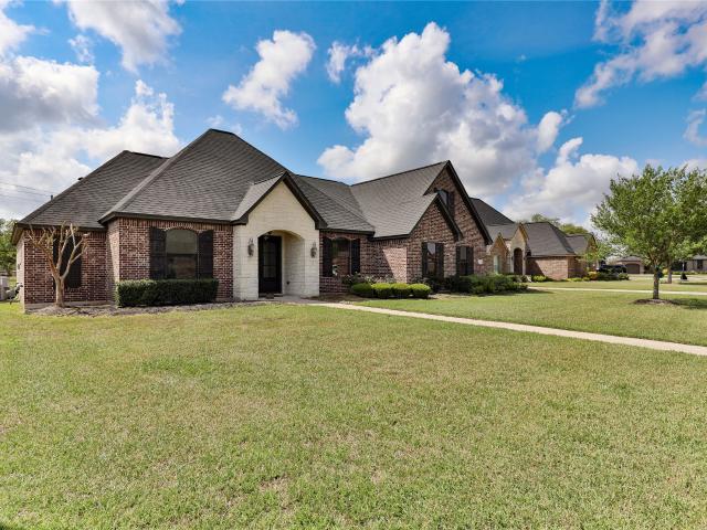 717 Rustic Oaks Drive