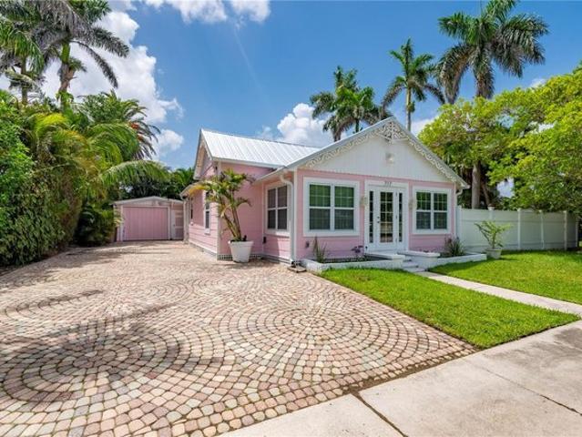 717 W Marion Ave, Punta Gorda, FL 33950