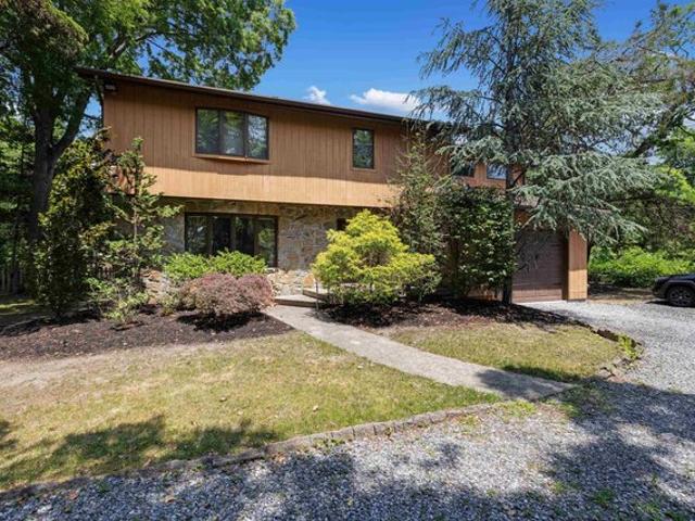 717 Town Bank Rd, North Cape May, NJ 08204