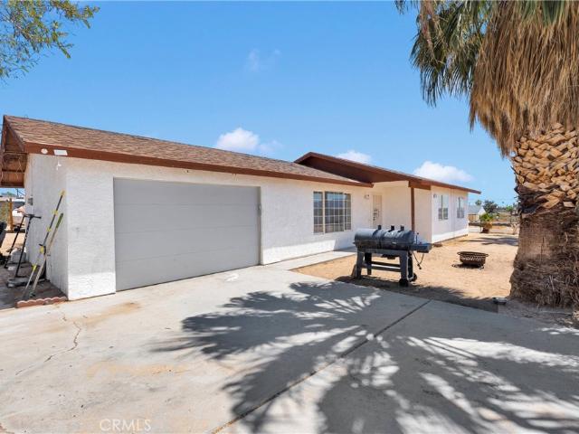 71854 El Paseo Dr, Twentynine Palms, CA 92277 | MLS #CV25102 | Compass