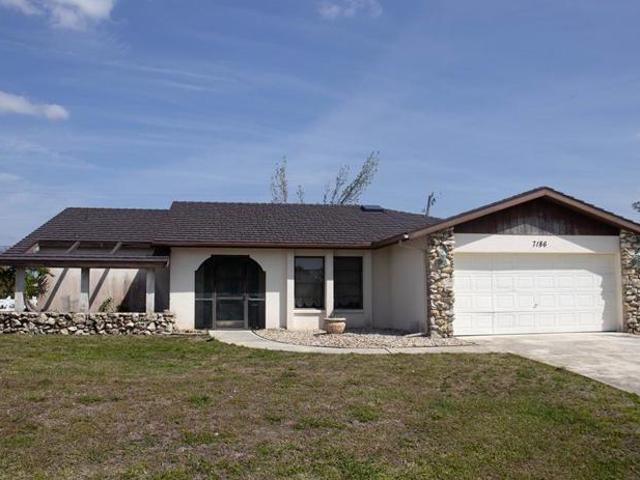 7186 Dateland St, Englewood, FL 34224