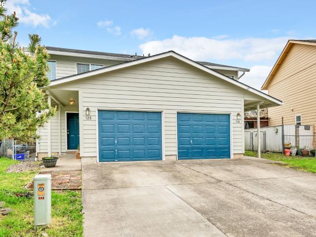 718/720 oakdale ave