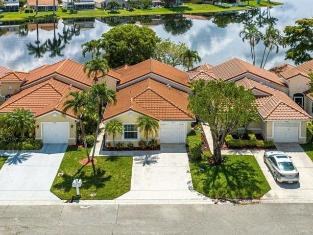 7188 Burgess Dr, Lake Worth, FL 33467