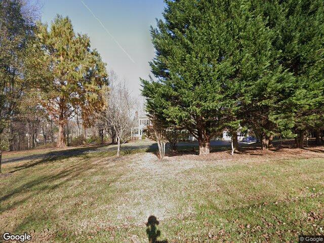 7188 Kenthurst Ln, The Plains, VA 20198