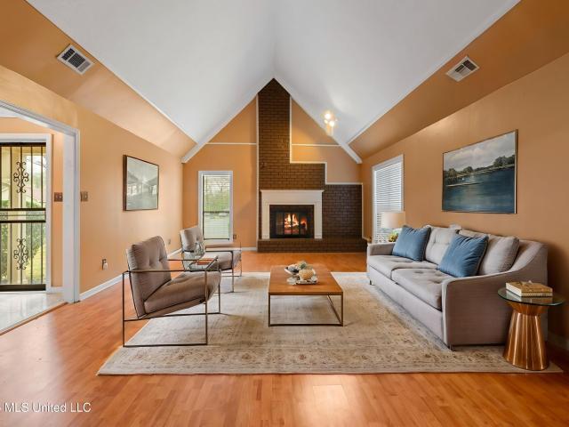7188 Skidmore Cove