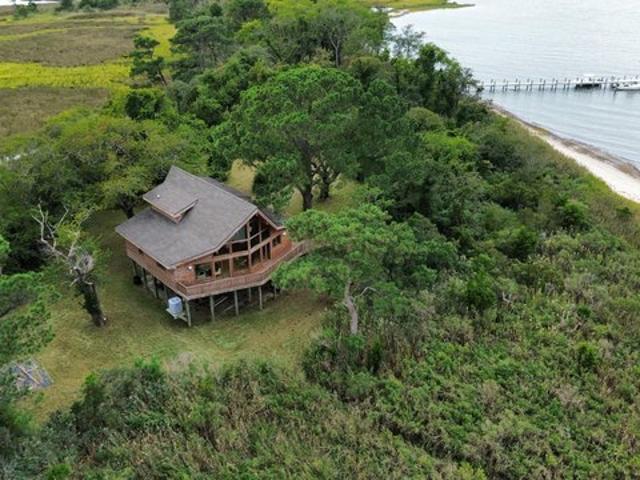 7180 Eastfield Island Rd, Westover, MD 21871