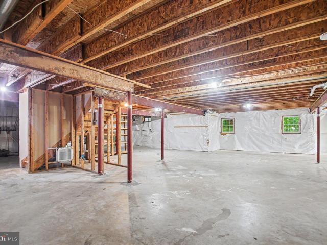 7182 Brewster Ln, Warrenton, VA 20187 | MLS #VAFQ2021