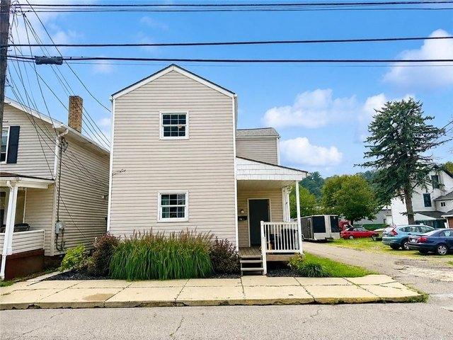 718 6th Ave, New Brighton, PA 15066