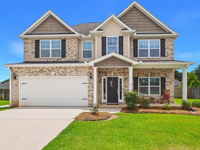718 Bedfordshire Ln, Bonaire, GA 31005