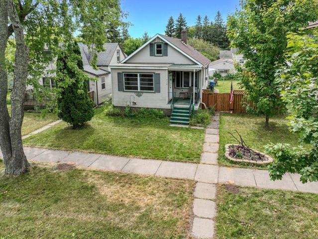 718 Broadway St, Superior, WI 54880