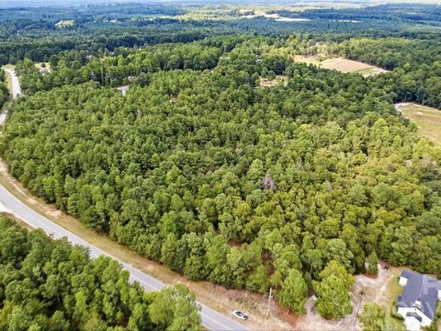 718 Greenlake Rd, Ellerbe, NC 28338