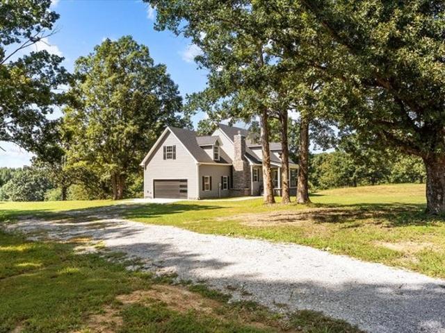 718 Darrell Rye Rd, Erin, TN 37061