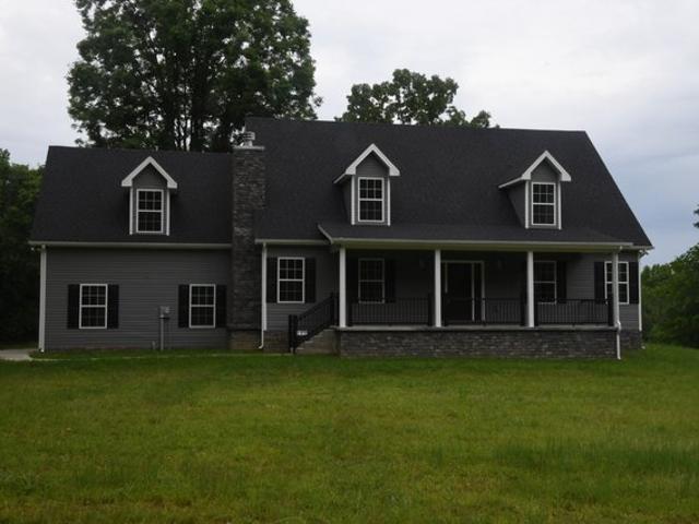 718 Darrell Rye Rd, Erin, TN 37061