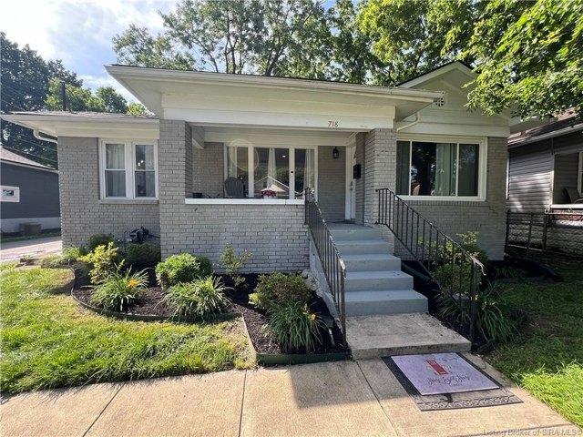 718 E Court Ave, Jeffersonville, IN 47130
