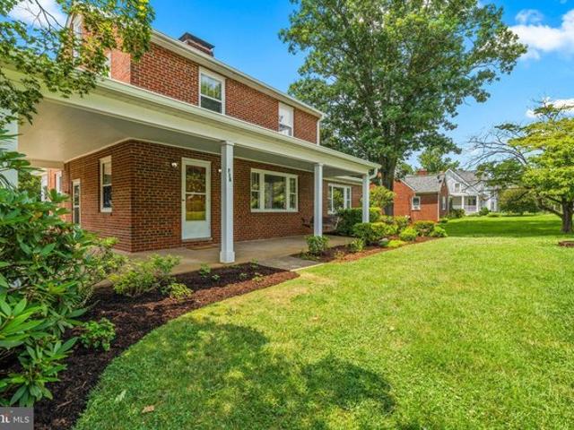 718 E Main St, Middletown, MD 21769