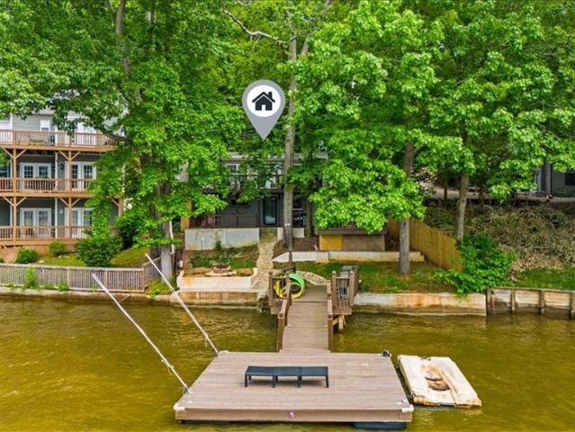 718 Lake Drive 9