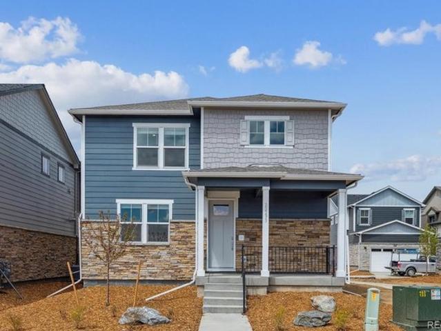 718 N Ukraine St, Aurora, CO 80018