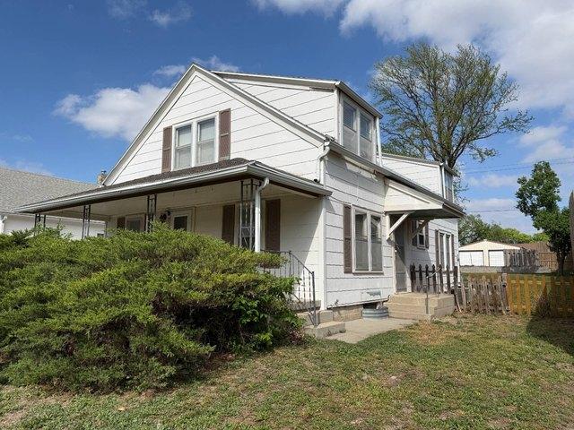 718 N Chestnut St, Beloit, KS 67420