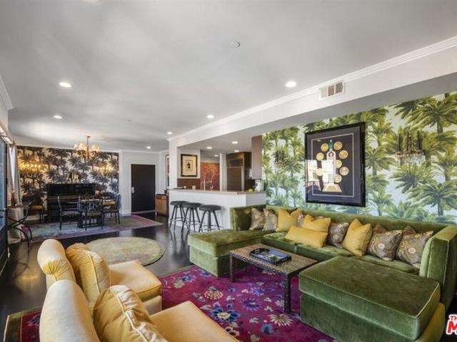 718 N Croft Ave Ph 1, Los Angeles, CA 90069