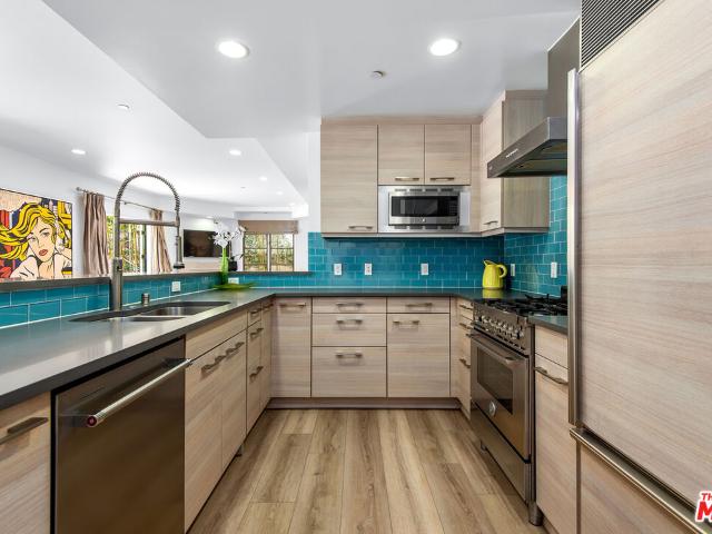 718 N Croft Ave, Unit 103, Los Angeles, CA 90069 | MLS #26837