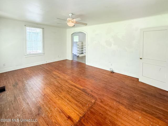 718 S 5th Street