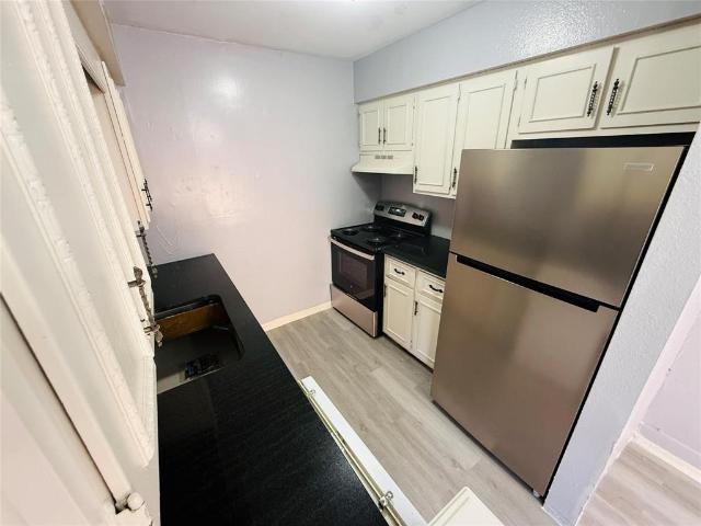 718 S Main Street # 4