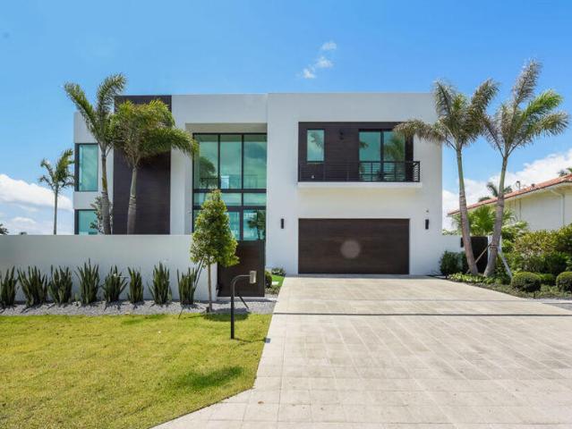 718 SE 7th St, Delray Beach, FL 33483 | MLS #R11087 | Compass