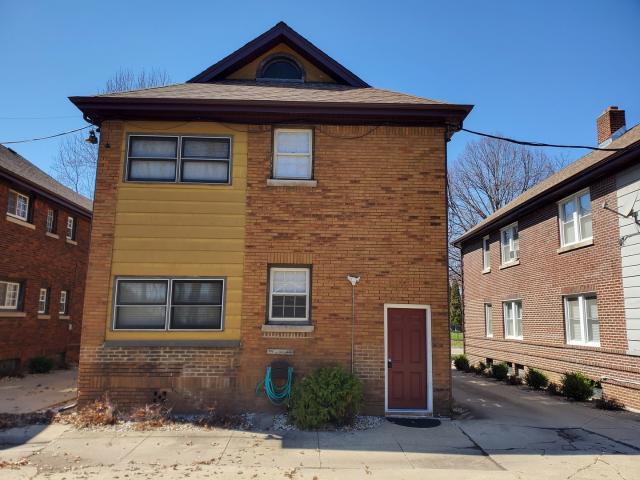 718 Seminary Street