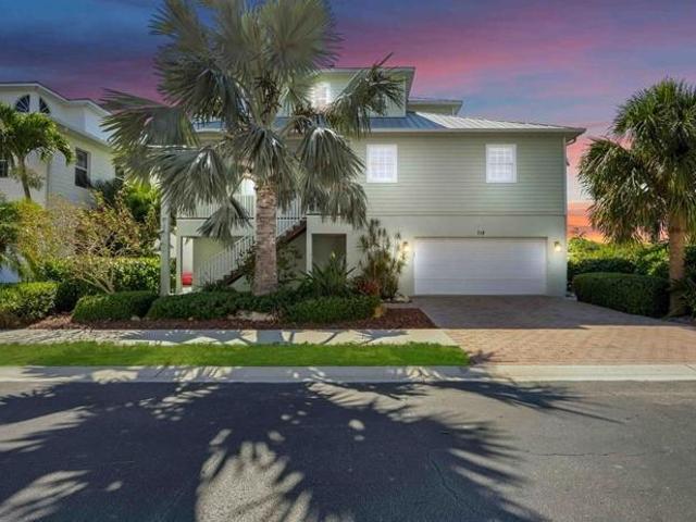 718 Shakett Creek Dr, Nokomis, FL 34275
