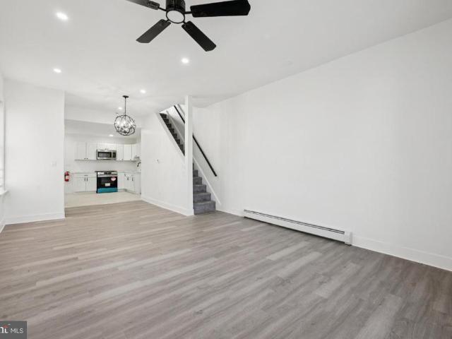718 Spruce Street