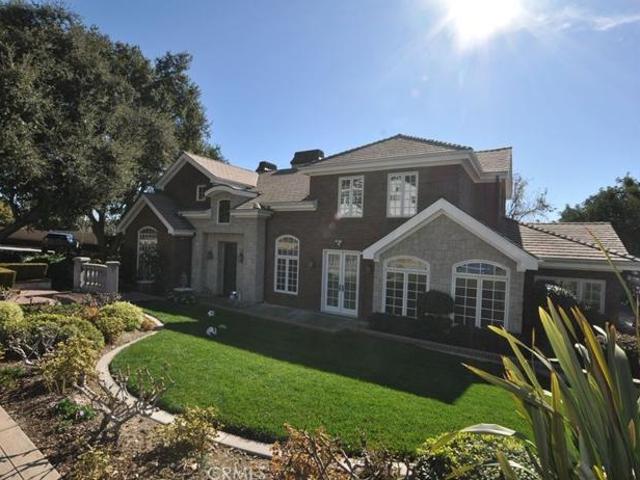 718 Sunny Grove Ln, Glendora, CA 91741