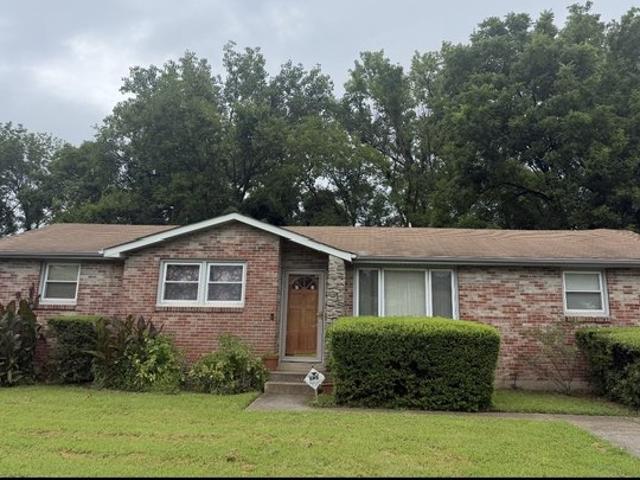 718 Rowan Dr, Nashville, TN 37207
