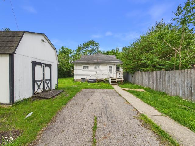 718 Ruddle Avenue
